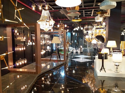 Wireless Lighting Automation system based on IoT technologies