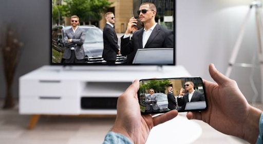 How To Connect Your Phone To a Smart TV Without Wi-Fi