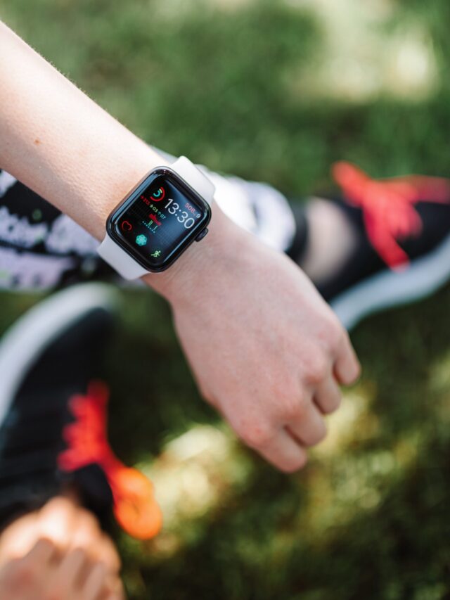 cropped-Apple-watch-scaled-1.jpg